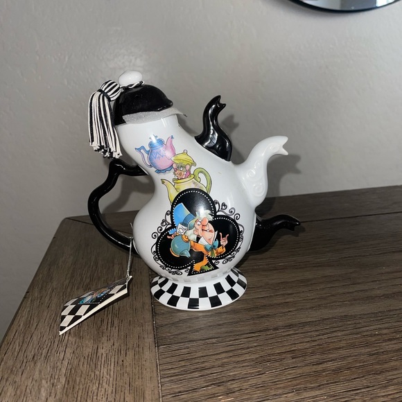 Disney | Kitchen | Whimsical Character Teapot | Poshmark